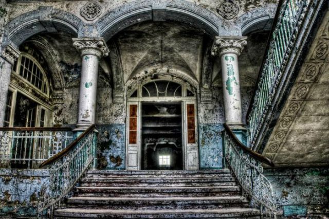découvrir des photos d'endroits abandonnés